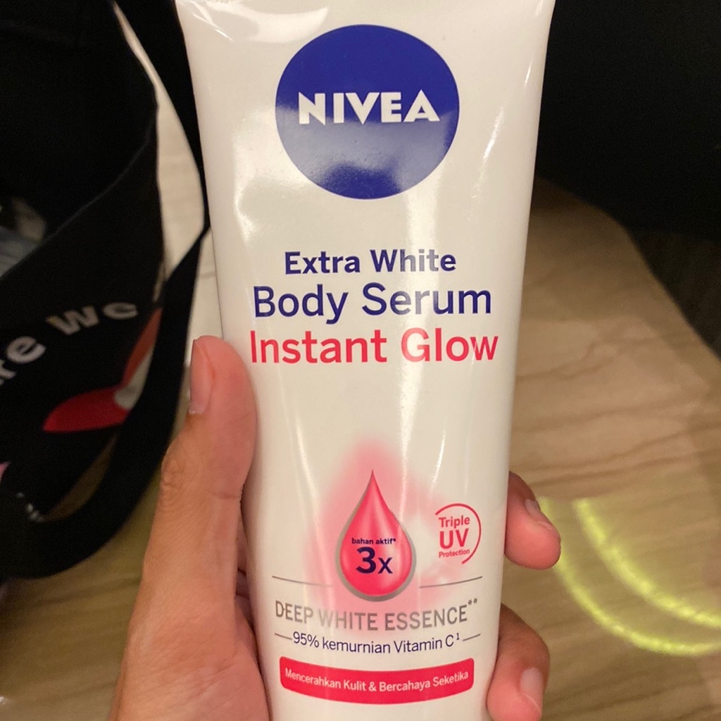 NIVEA Extra White Instant Glow Lotion - Beauty Review