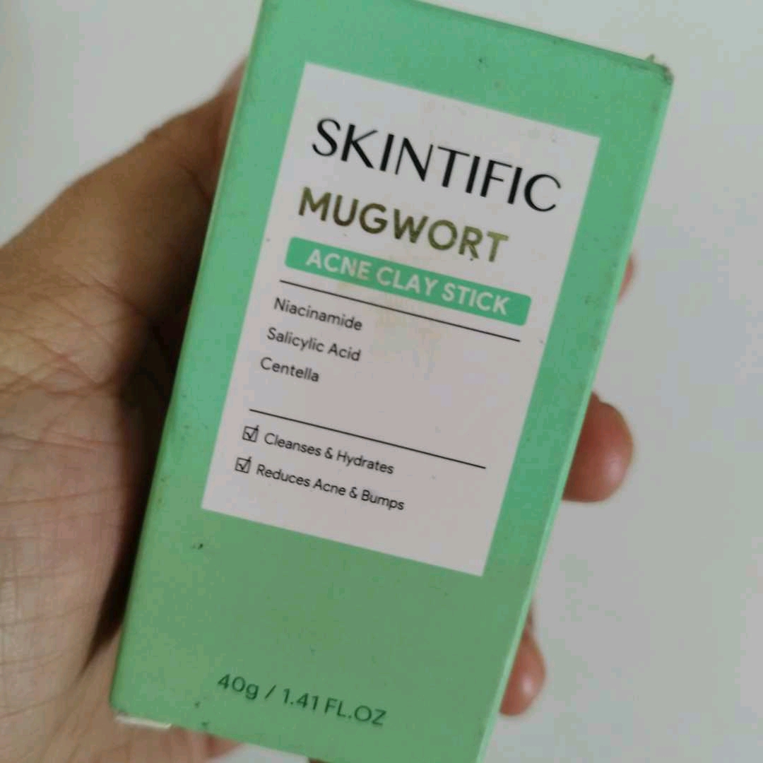 Skintific Mugwort Acne Clay Stick - Beauty Review