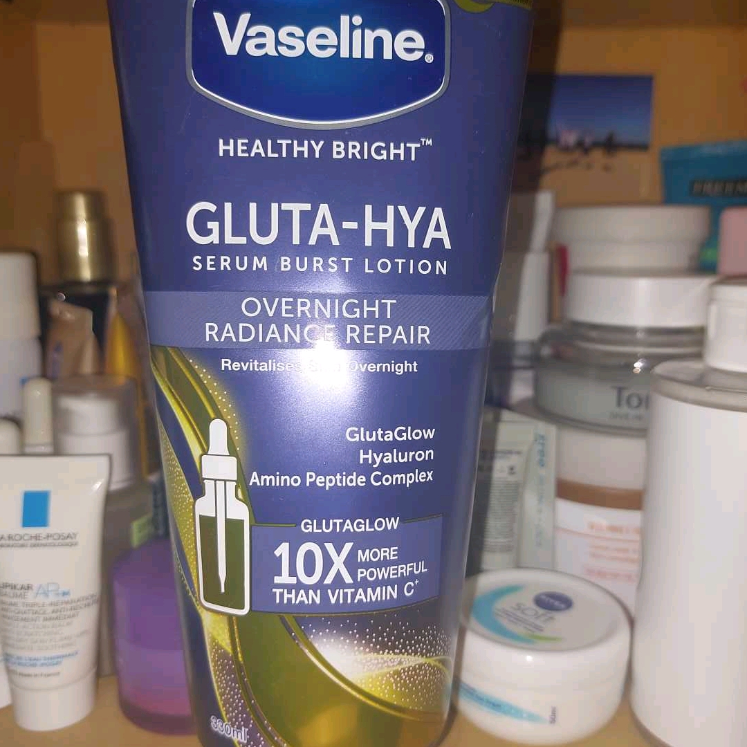 Vaseline Healthy Bright Gluta-Hya Overnight Radiance Repair - Beauty Review