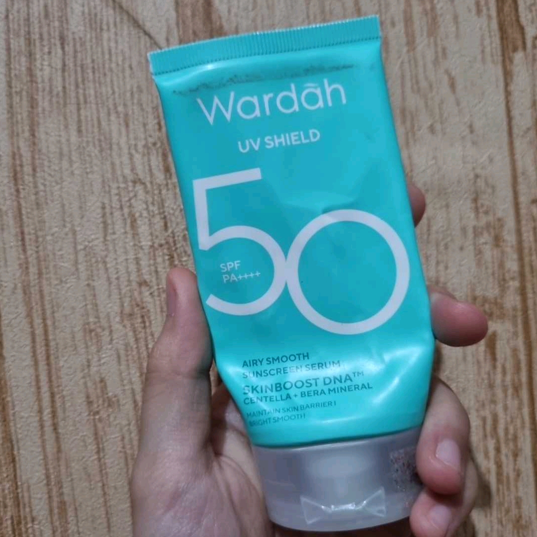 Wardah UV Shield Airy Smooth Sunscreen Serum SPF 50 PA++++ - Beauty Review