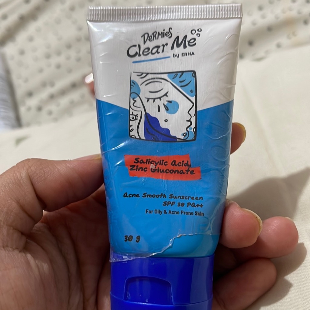 Dermies Clear Me Acne Smooth Sunscreen - Beauty Review