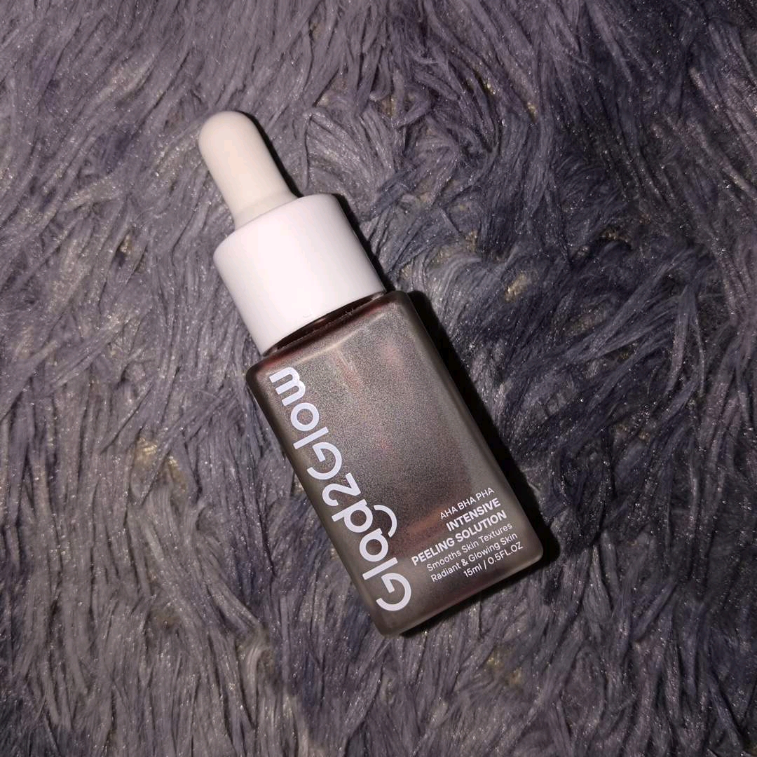 Glad2Glow AHA BHA PHA Intensive Peeling Solution - Beauty Review