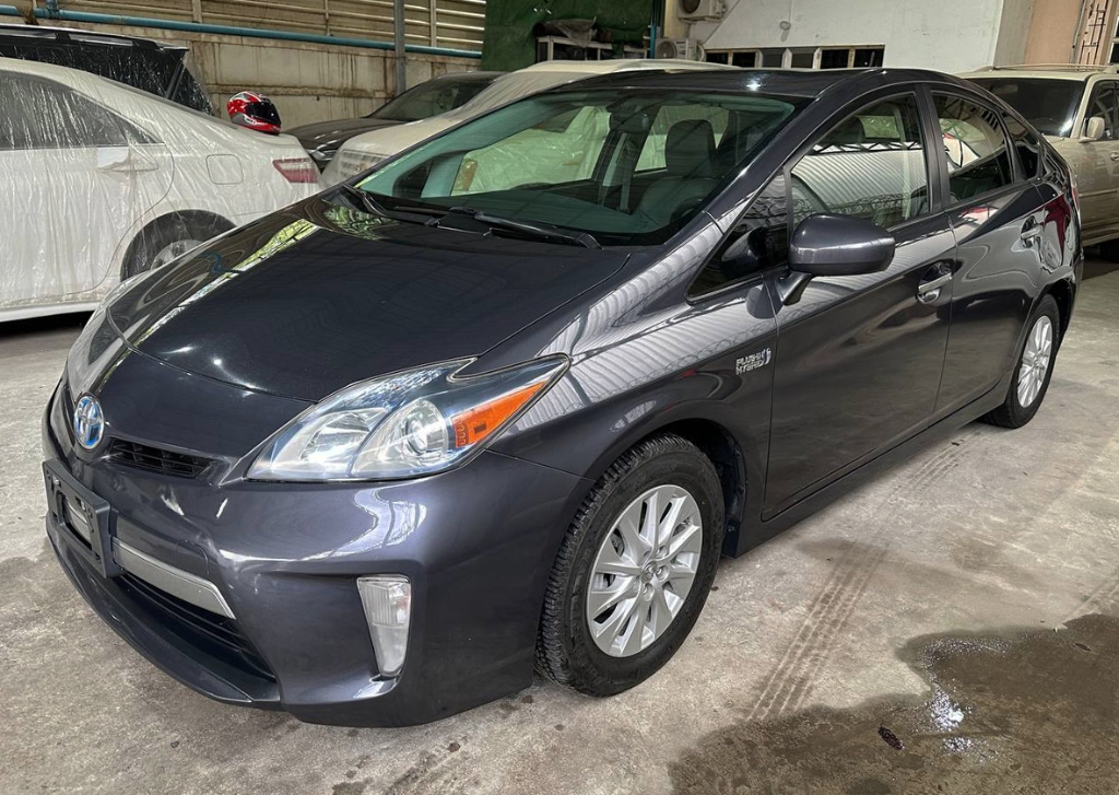 Buy Used 2012 Toyota Prius 3 Option 3