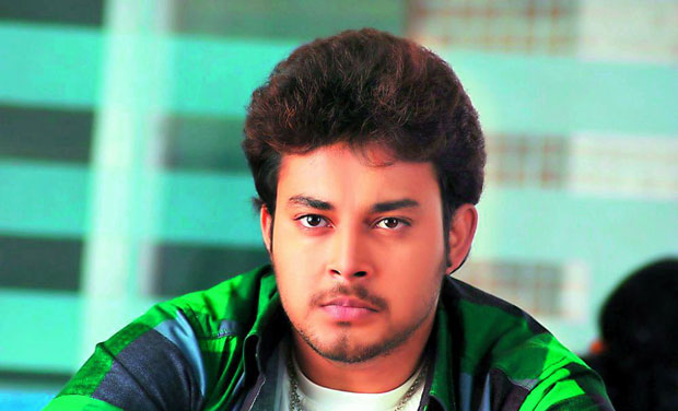 Actor Taneesh booked for nuisance on the road