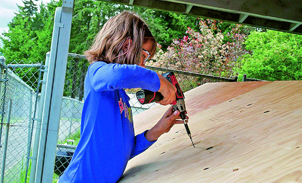 What does this nine-year-old do in her free time?