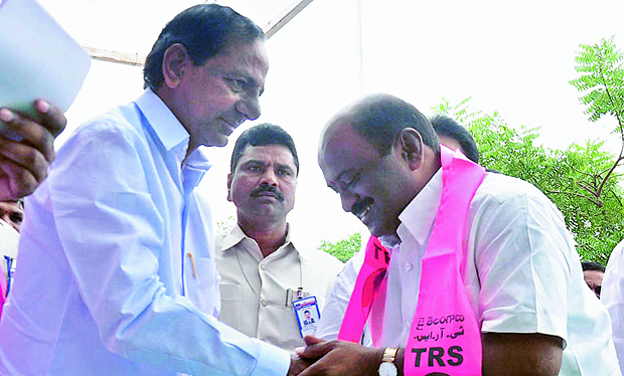Another Telugu Desam MLA Challa Dharma Reddy joins TRS