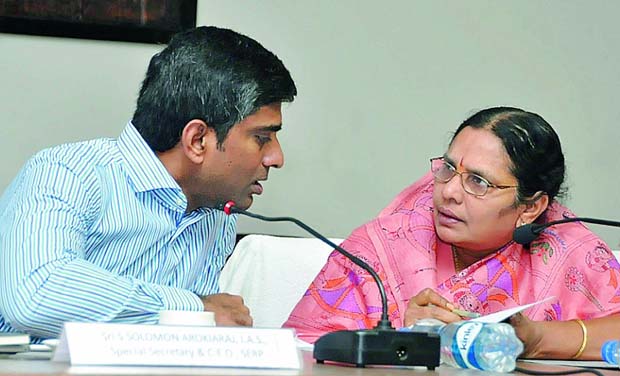 Reduce misuse of SHG loans, Kimidi Mrunalini to officials