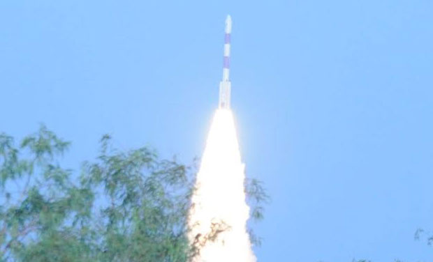 India's fourth navigational satellite IRNSS-1D launched from Sriharikota
