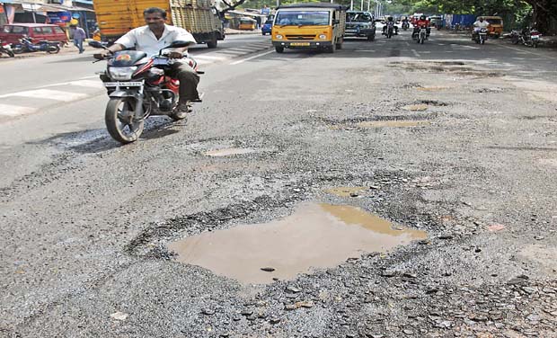 Untended pothole on city road claims a life