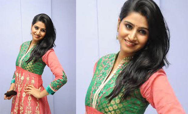 Ethnic photoshoot of actress Shamili