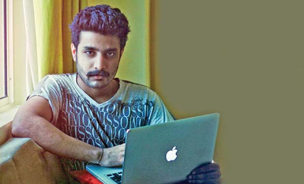 Vettah is my first movie outside friends circle: Deepak Parambol