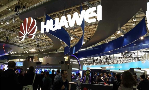 Huawei sends out invites; likely to unveil its flagship handset this April