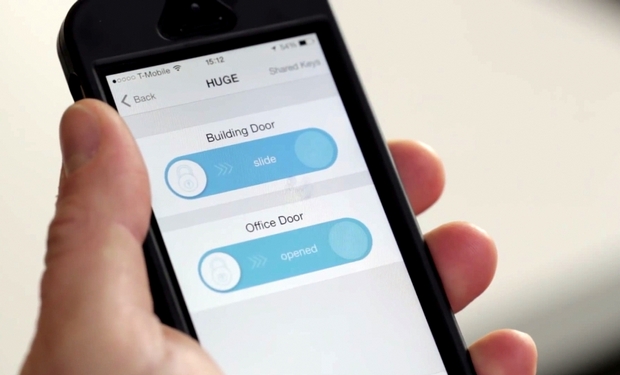Smart locks will now let you open/close doors with a smartphone