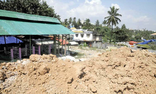 Palayam market to use waste land for organic farming