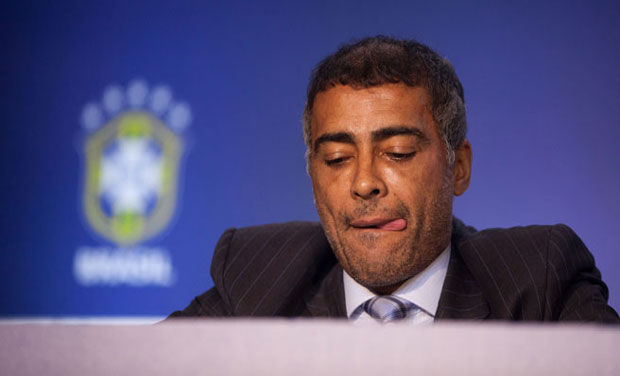 Ronaldo and Romario go at it again in Brazil