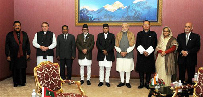 India woos neighbours at SAARC as rifts open door to China