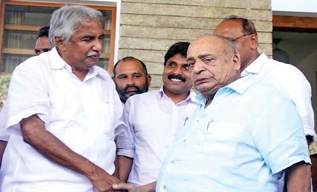 Veerendrakumar happy after talks with Oommen Chandy