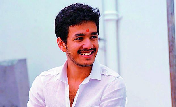 Dad Nagarjuna is proud of Akhil