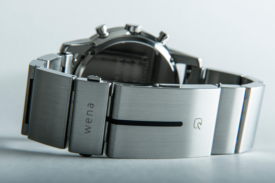 Sony is crowd-funding a premium smartwatch