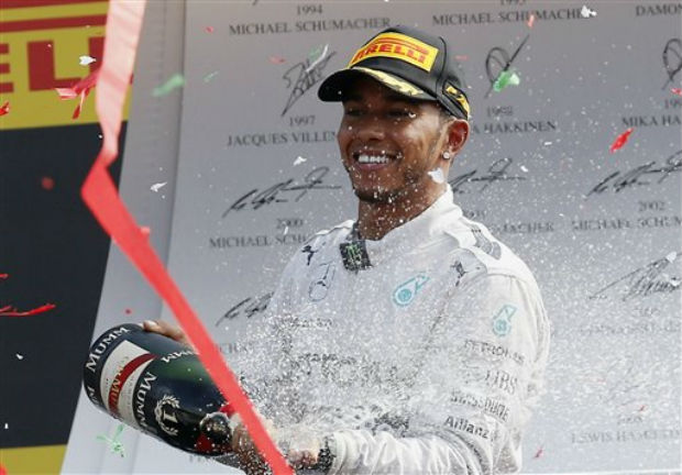 Lewis Hamilton profits from Nico Rosberg mistake to win Monza
