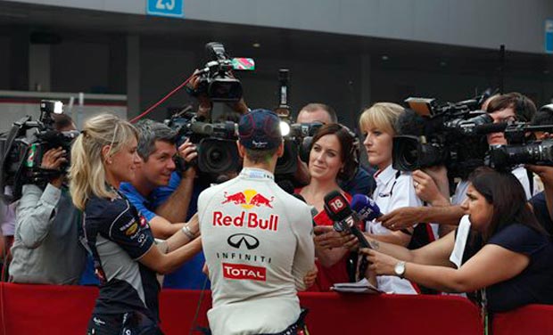 Sebastian Vettel wins Indian Grand Prix for third time in a row