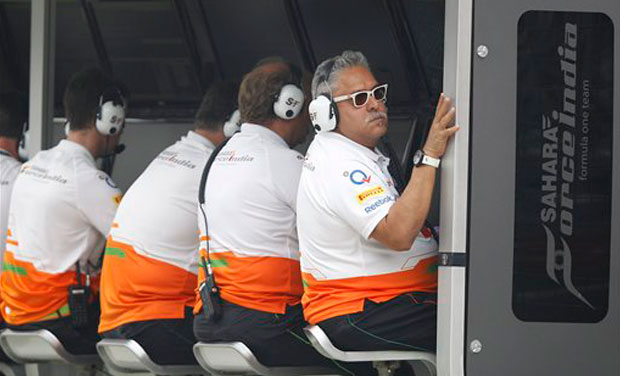 Sebastian Vettel wins Indian Grand Prix for third time in a row