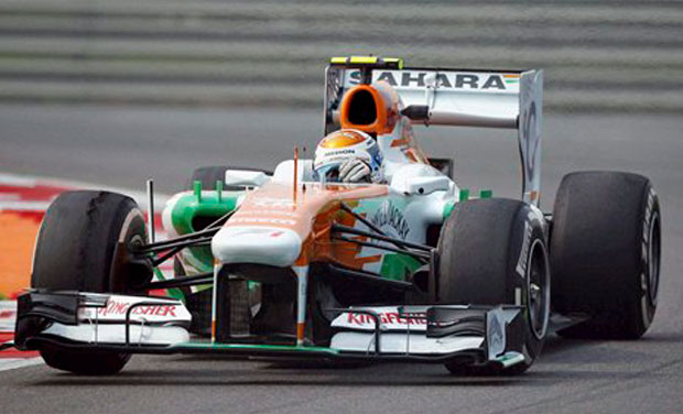 Sebastian Vettel wins Indian Grand Prix for third time in a row