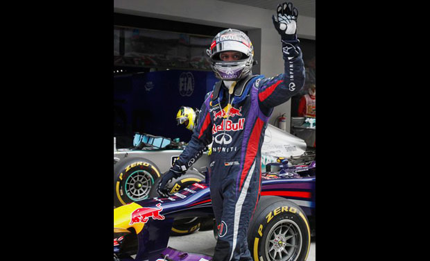 Sebastian Vettel wins Indian Grand Prix for third time in a row