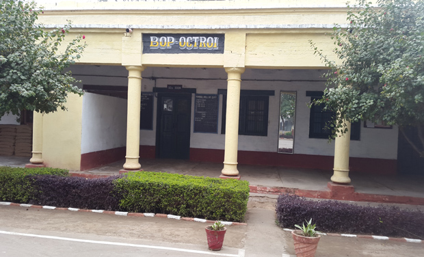 As guns fall silent, J&K's border residents prepare to vote in hope ...