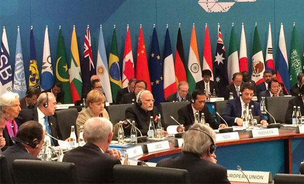 Warm hugs and handshakes: PM Modi gives diplomacy a new meaning at G20 ...