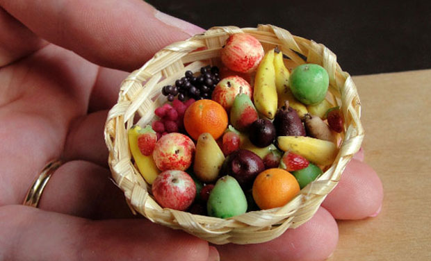 12 miniature food sculptures that look mindbogglingly real