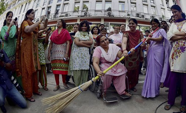 Modi's Swachh Bharat Mission: A step towards clean India
