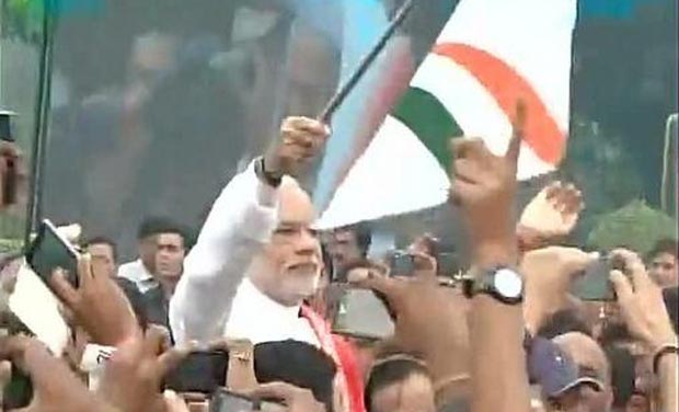 PM Narendra Modi flags off 'Run for Unity' to mark birth anniversary of ...