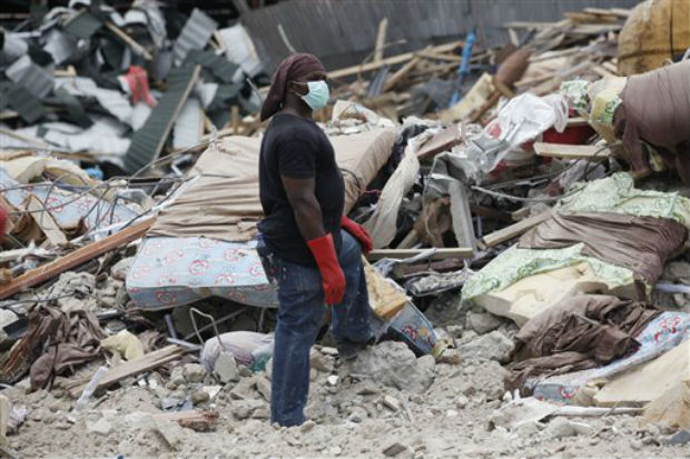 Death toll in Nigeria building collapse rises to 80: rescuers