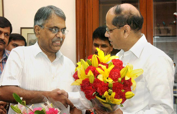 Pradeep Kumar Sinha takes charge as Cabinet Secretary