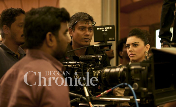 Jayam Ravi and Hansika Motwani starrer 'Romeo Juliet' stills