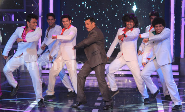 Salman Khan pays tribute to late choreographer Jay Borade on Bigg Boss 8