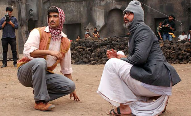 Sushant Singh Rajput on the sets of 'Detective Byomkesh Bakshi'