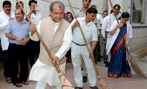 Modi's Swachh Bharat Mission: A step towards clean India