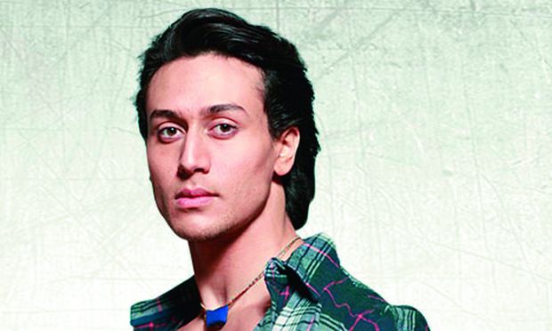 Happy to be just pals with Kriti Sanon: Tiger Shroff