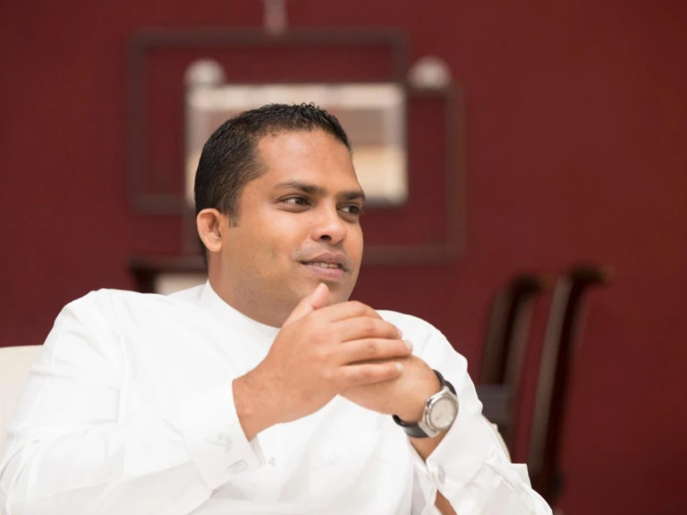 රොෂාන්ගේ ගැසට්ටුවක් හරීන් රිවර්ස් කරයි - Sannasa - සන්නස | ශ්‍රී ලාංකීය ...