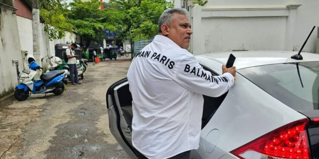 ක්ලබ් වසන්ත "යන්නම යන්න" යයි - Sannasa - සන්නස | ශ්‍රී ලාංකීය නව මාධ් ...