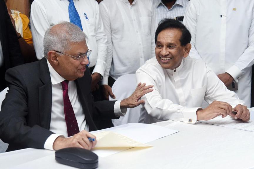 රාජිතත් ජනපති රනිල්ගේ සහායට පැත්ත මාරු කරයි - Sannasa - සන්නස | ශ්‍රී ...