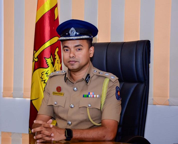 පොලිස් මාධ්‍ය ප්‍රකාශක ඉල්ලා අස්වීම වැඩබලන පොලිස්පතිට යවයි - Sannasa ...