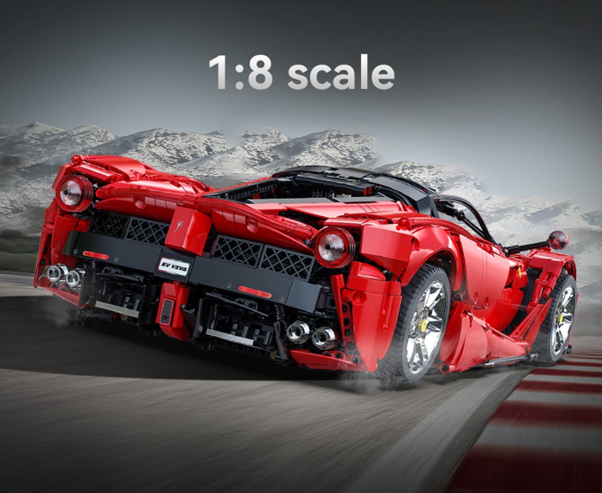 CaDA Master Viva Hypercar 1:8 C61505W Block Toy Set (4739 Pieces)
