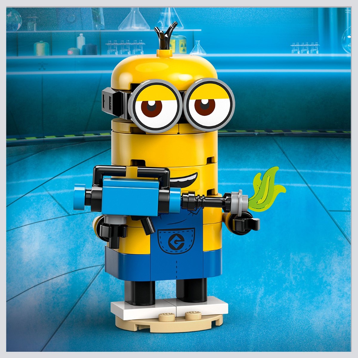 LEGO 75582 Despicable Me 4 Brick-Built Gru and Minions Building Toy Set