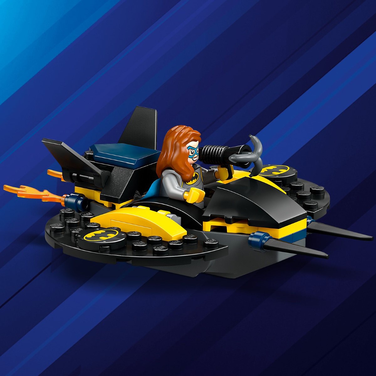 LEGO 76272 DC Super Heroes The Batcave with Batman, Batgirl and The ...