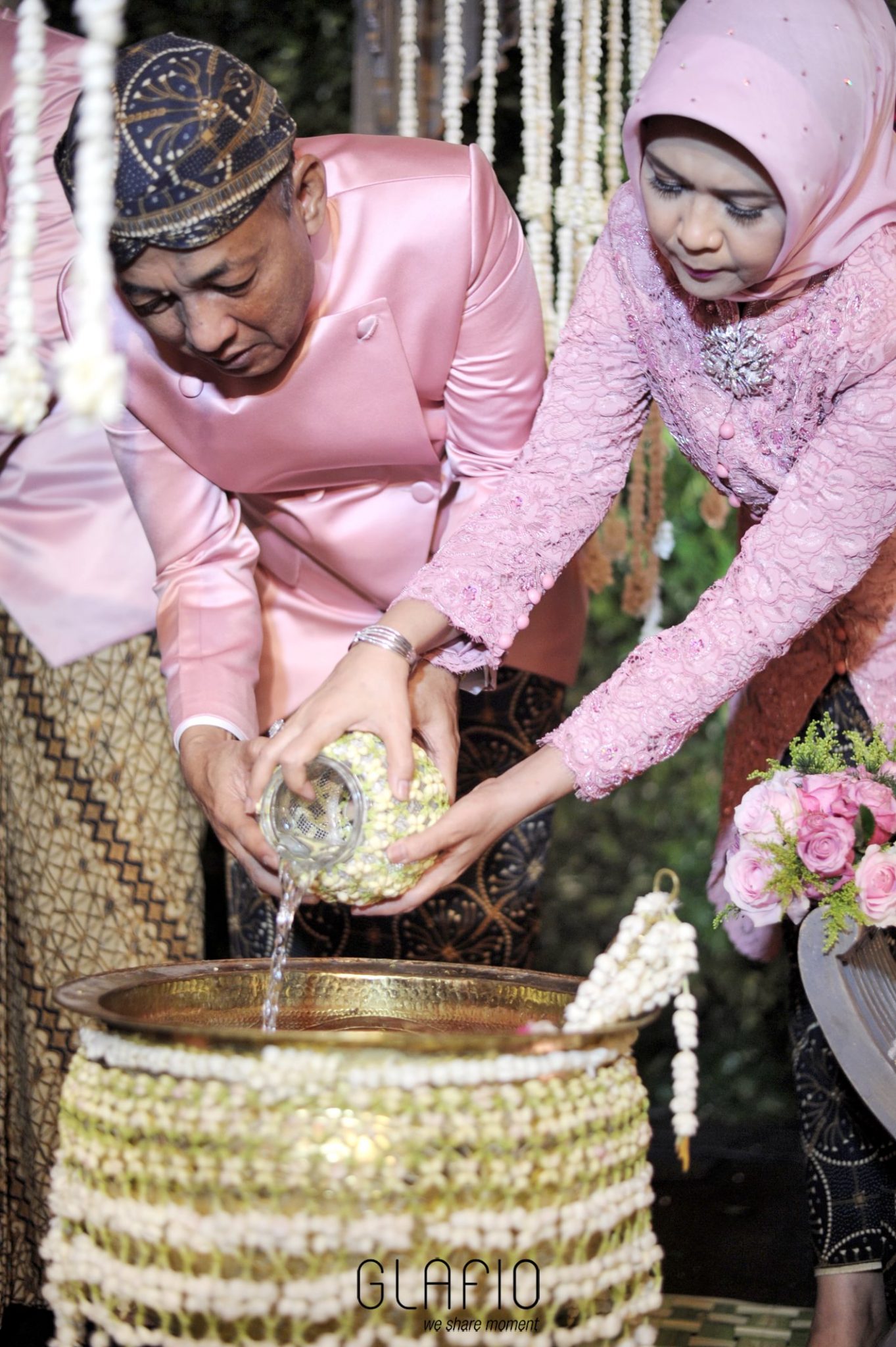 Traditional Javanese Wedding at Bidakara Hotel | The Wedding | The ...
