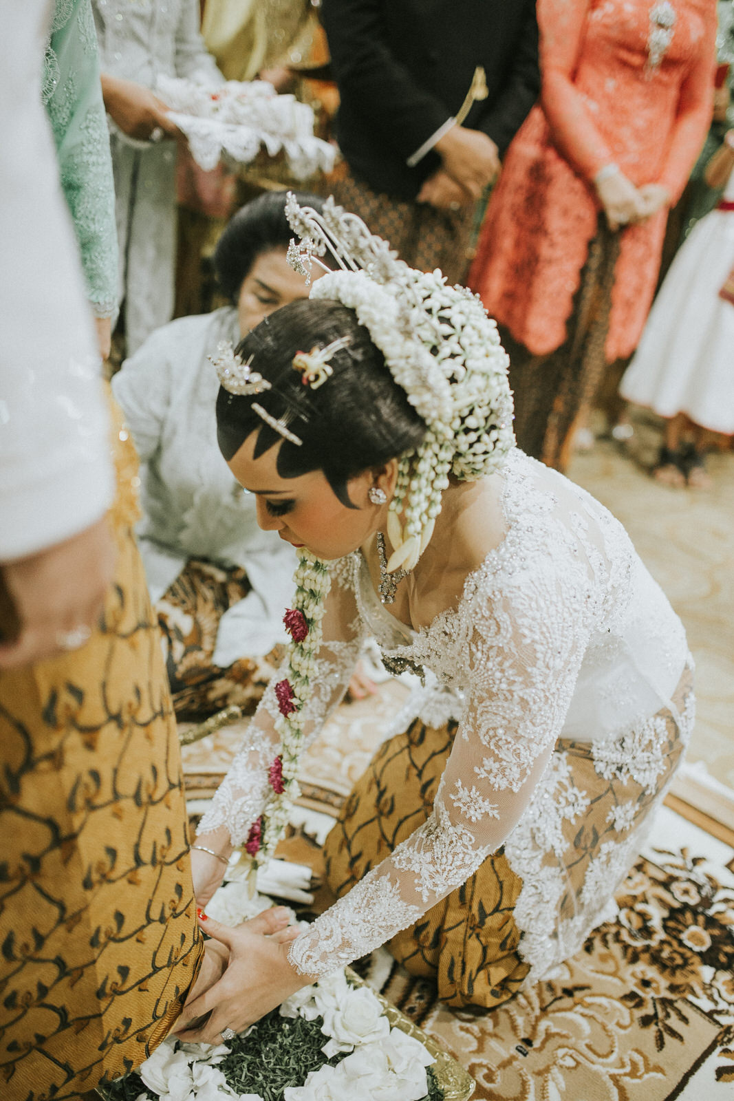 Pernikahan Adat Jawa Solo Klasik ala Titi dan Lukman | The Wedding ...