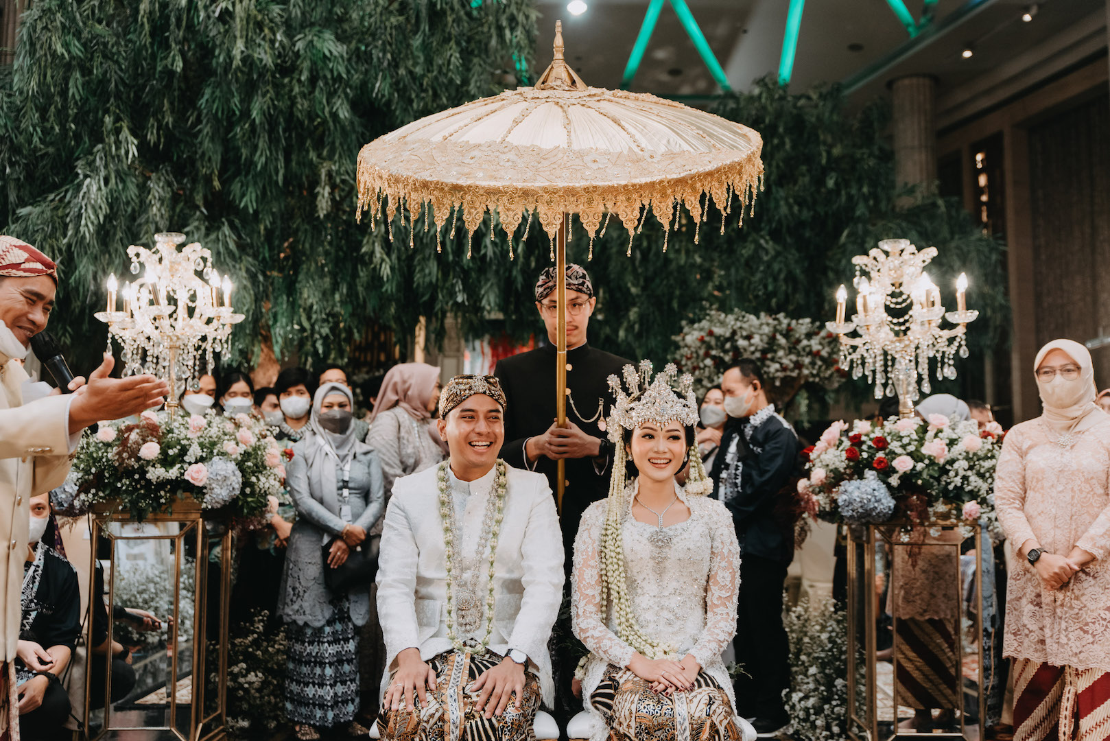 Traditional Javanese Wedding at Bidakara Hotel | The Wedding | The ...
